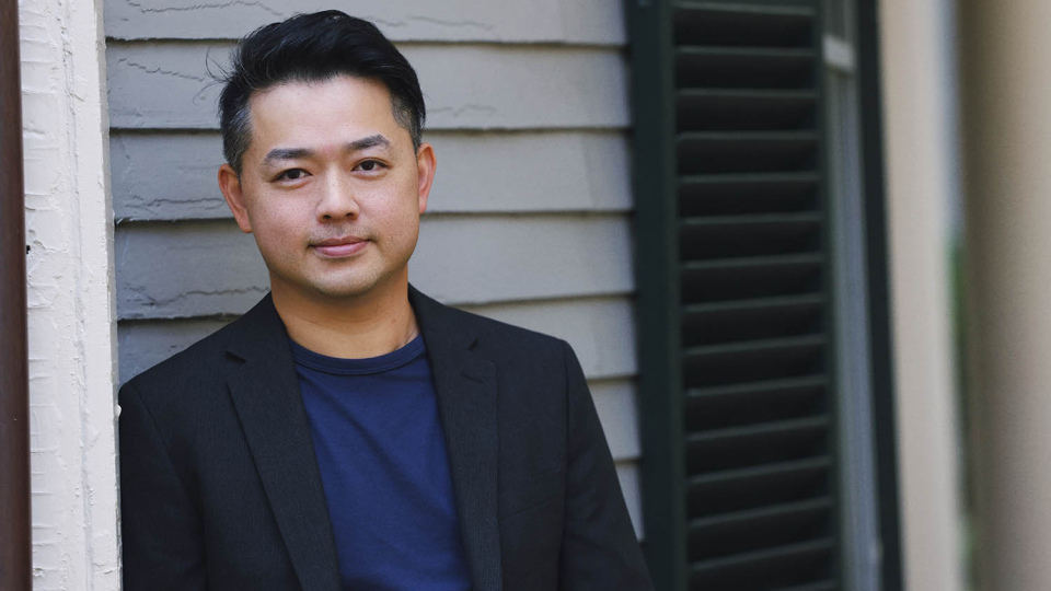 On My Bookshelf: Lecturer Huan-Tang Lu | Harvard Graduate School of ...